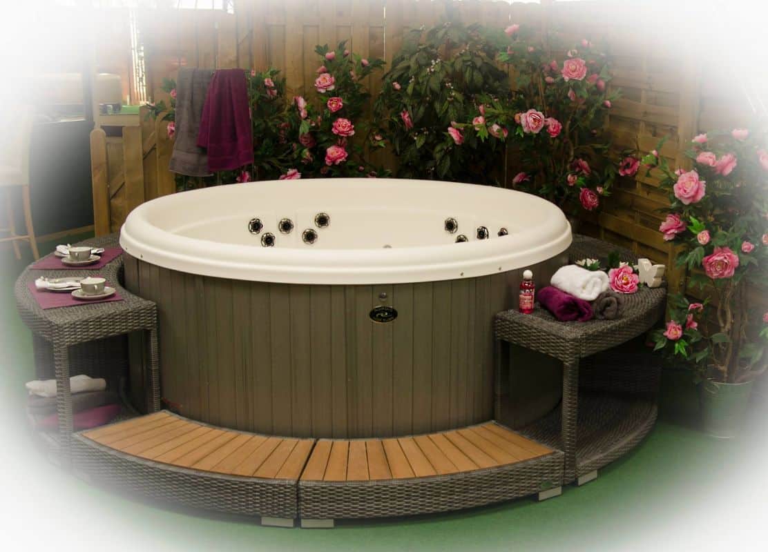 Whirlpool Crown II von Nordic Hot Tubs Whirlpool rund